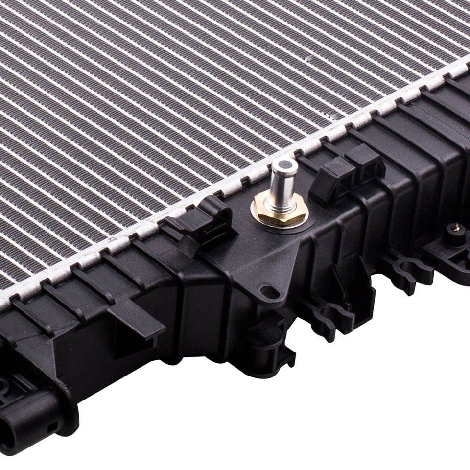 Automatic Radiator LR021777 For Land Rover 05-09 LR3 06-09 Range Rover ...