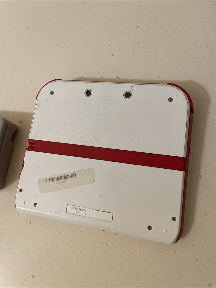 Nintendo 2DS Launch Edition White And Red Handheld System - A2 | eBay