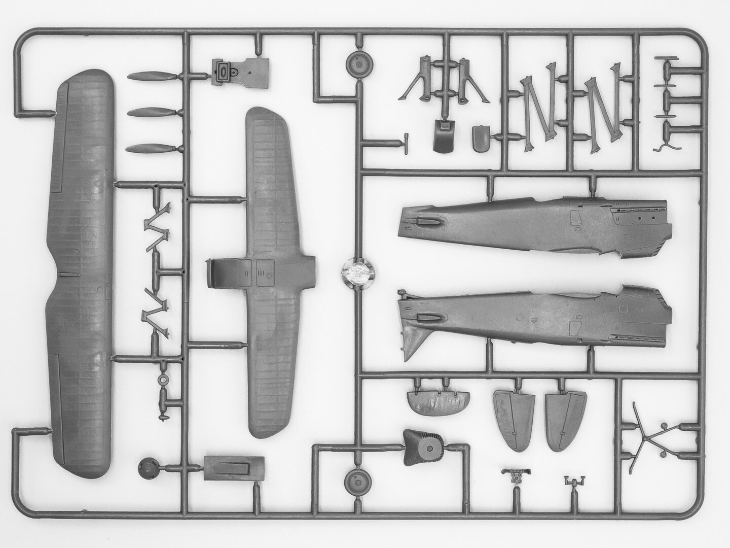ICM 72210 - Biplanes of the 1930s and 1940s - 1:72 Scale Model Kit | eBay