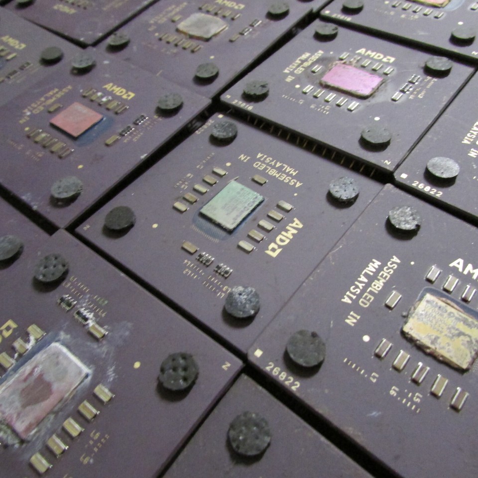 1 LB Lot 26 AMD Duron PGA CPU/Processor Ceramic/Gold-Pins Scrap ...