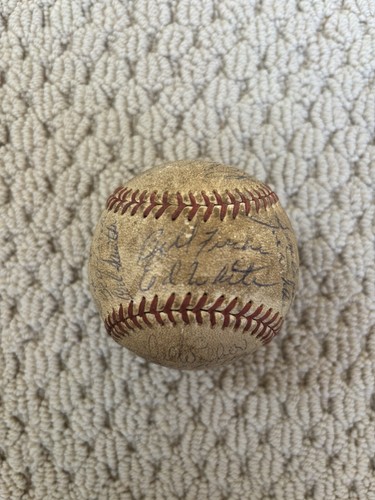 1956 Chicago White Sox Signed Baseball PSA LOA Nellie Fox Luis Aparacio ...