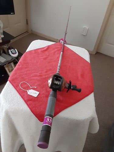 Baitcasting Fishing Rod ZEBCO 6'med 14lb 2PC AND Reel Bass Pro Shops ...