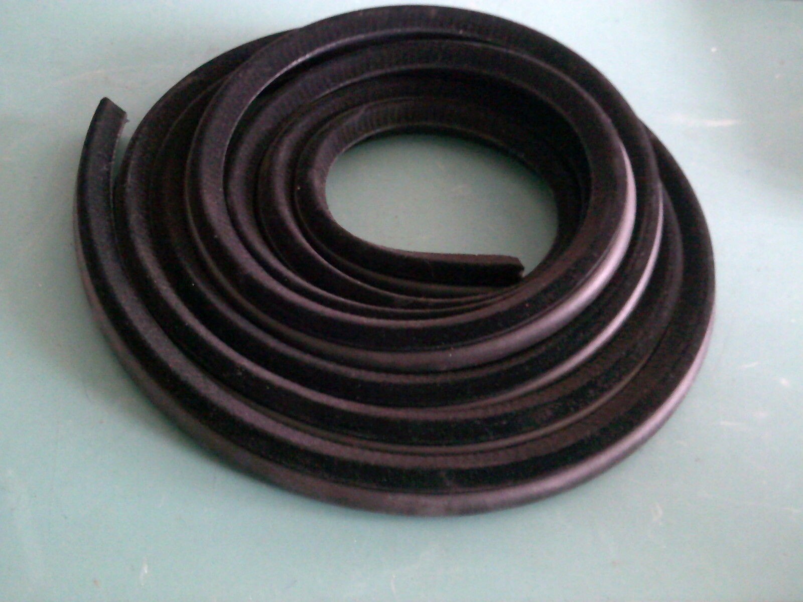 MGB Furflex Door Rubber Seal [10-1/2 LF for 1 door] on all MGB GT | eBay