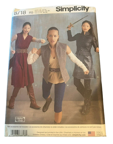 Simplicity Futuristic Space Fighter Cosplay 8718 Costume Pattern 14-22 ...