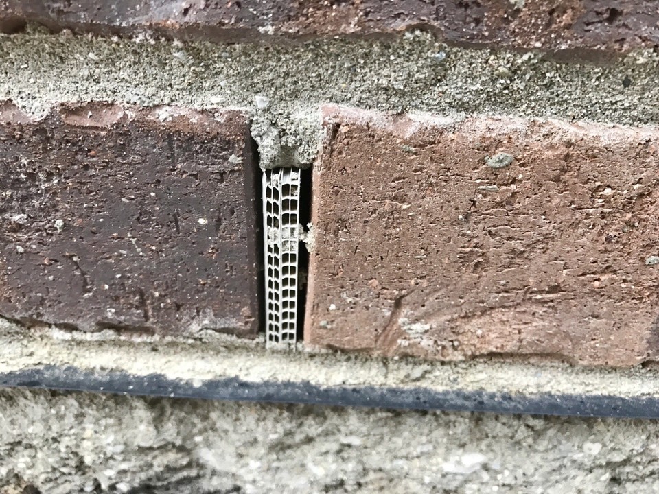 Brick Weep Hole Vent Inserts (32 pieces) | eBay