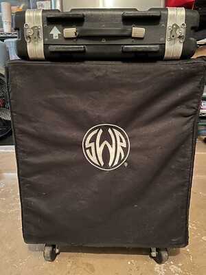 SWR Workingman Pro 700 Bass guitar amplifier with Goliath III speaker ...