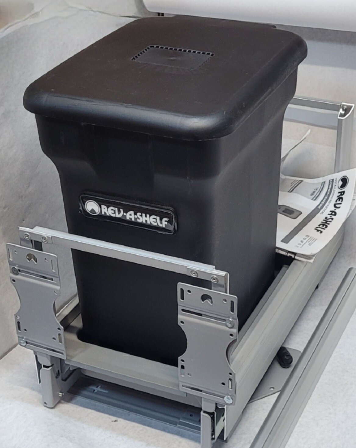 24 Quart Pull Out Bottom Mount Compost Bin Aluminum Rev-A-Shelf Kitchen ...