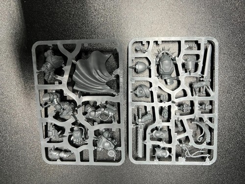 Warhammer 40K Space Marine Primaris Captain In Gravis Armour open Box ...