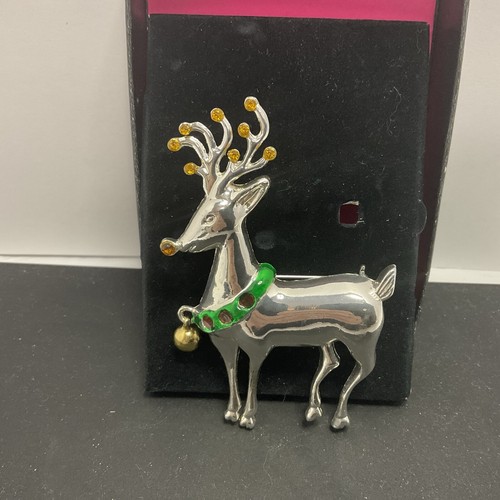 Avon 2011 Metal Silver Tone Reindeer pin, Harness lights up w/bell | eBay