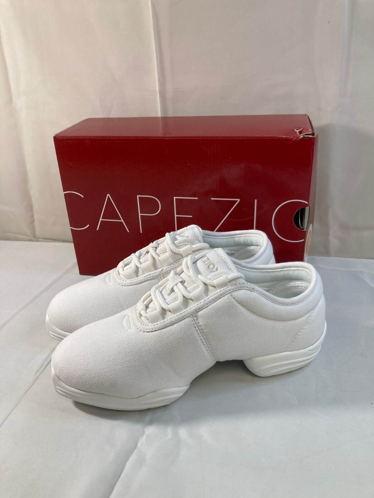 Capezio Unisex Adult White Lace Up Canvas Dance Sneak… - Gem