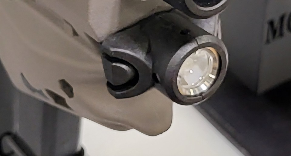MCK FLASHLIGHT WITH FREE USB CHARGER INCLUDED FITS ALL GENS CAA MICRO ...