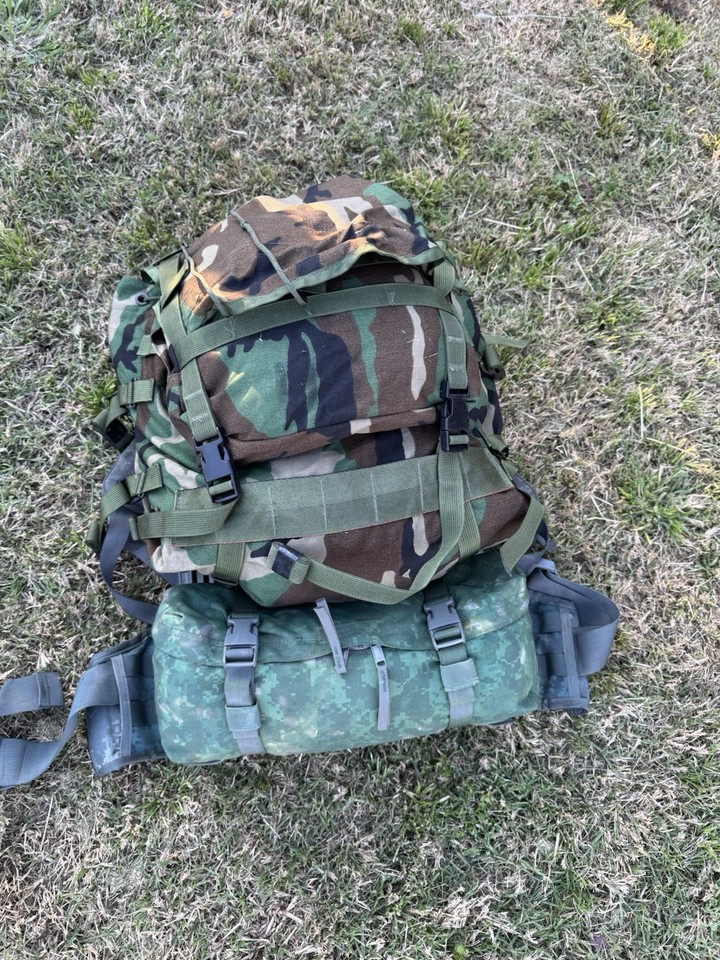 **USGI M81 Woodland Camo Molle II Large Main Pack Rucksack Complete ...