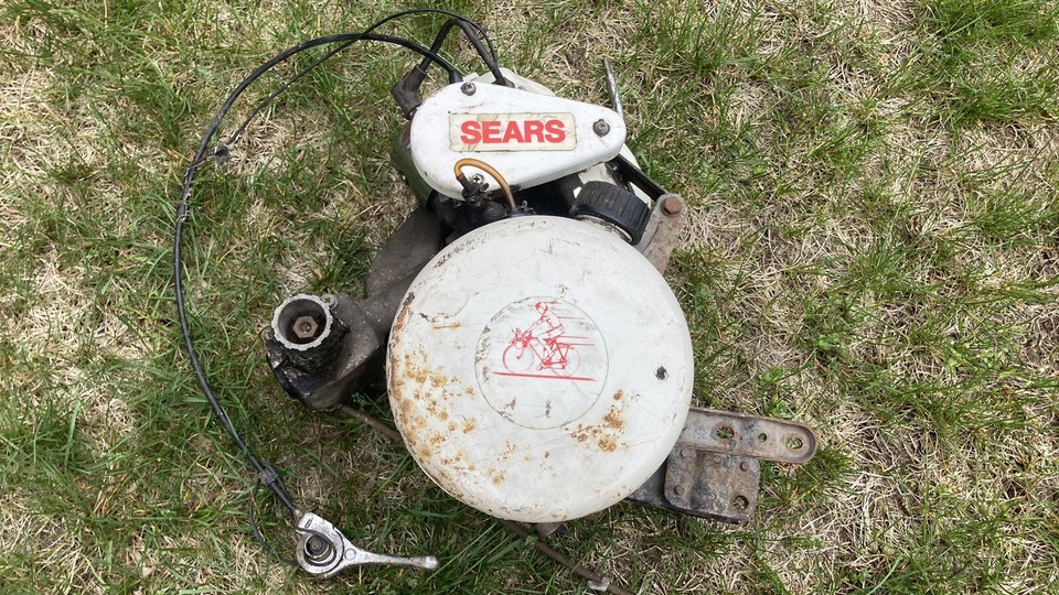 Vintage Bike Bug Bike Motor Friction Bicycle Engine Fork Mount Engine ...