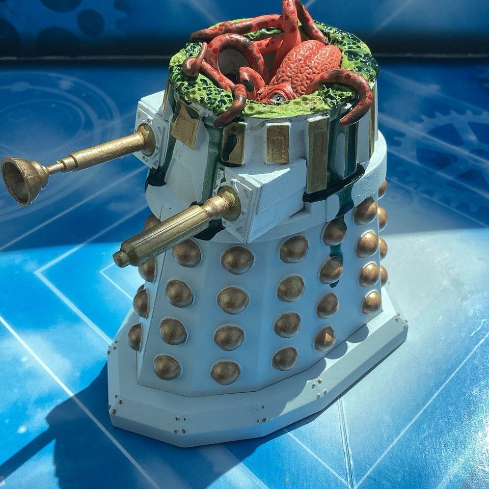 DOCTOR WHO FIGURE * CUSTOM DESTROYED IMPERIAL DALEK * REMEMBERANCE OF ...