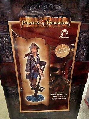 Cpt. Jack Sparrow - Disney Pirates of The Caribbean 22" Statue | eBay