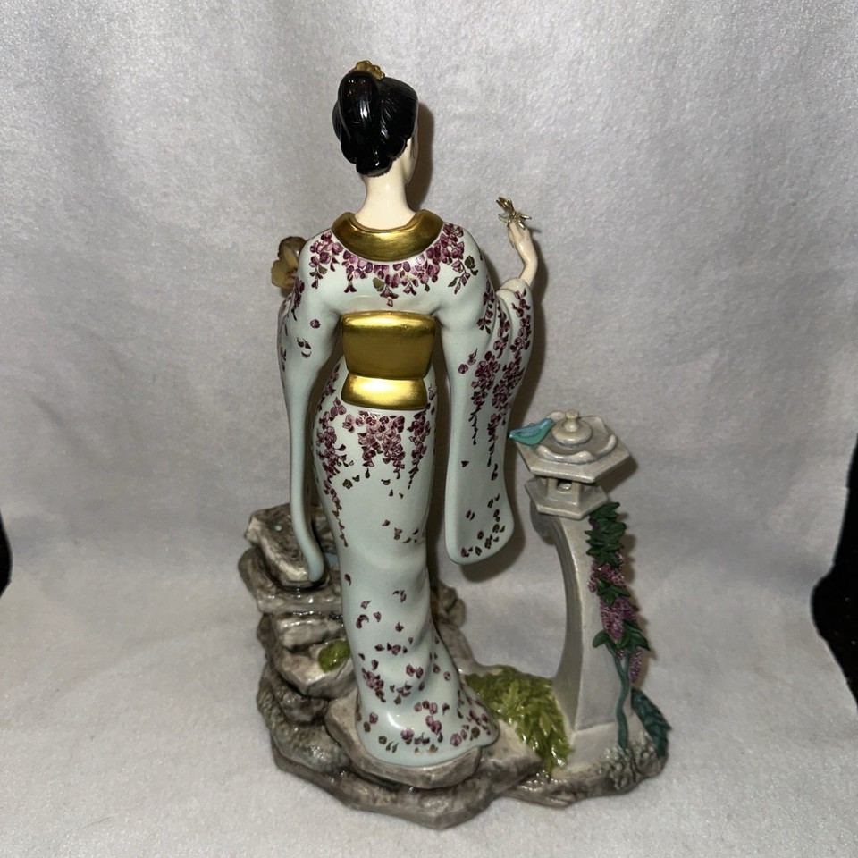 FRANKLIN MINT MARIKO PRINCESS OF THE WISTERIA BLOSSOMS Porcelain ...