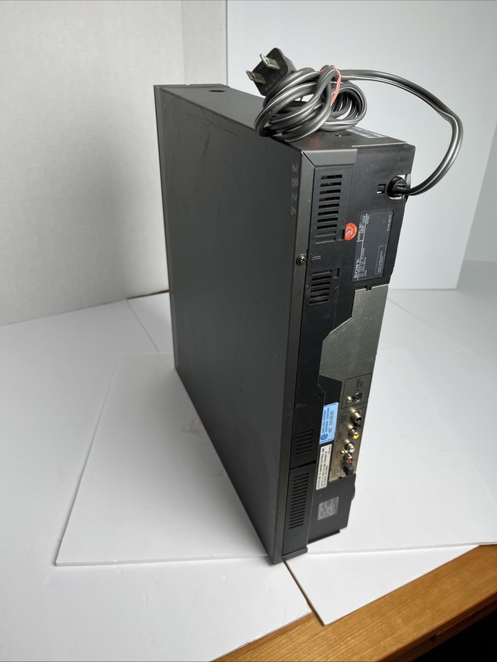 SONY MDP-333 LaserDisc Player CD CDV LD Multi Disc Player POWERS ON | eBay