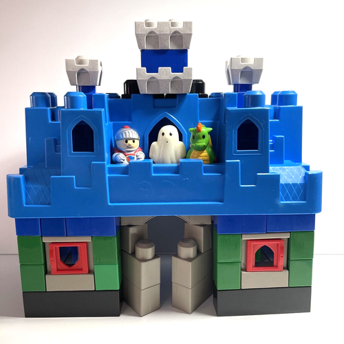 MEGA BLOKS Build ‘n Play Castle 8548 with glow-in-the-dark ghost. Very ...