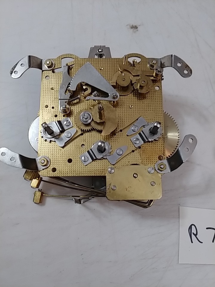 WELBY ELGIN WESTMINSTER CHIME MANTLE CLOCK MOVEMENT 340-020 & KEY | eBay