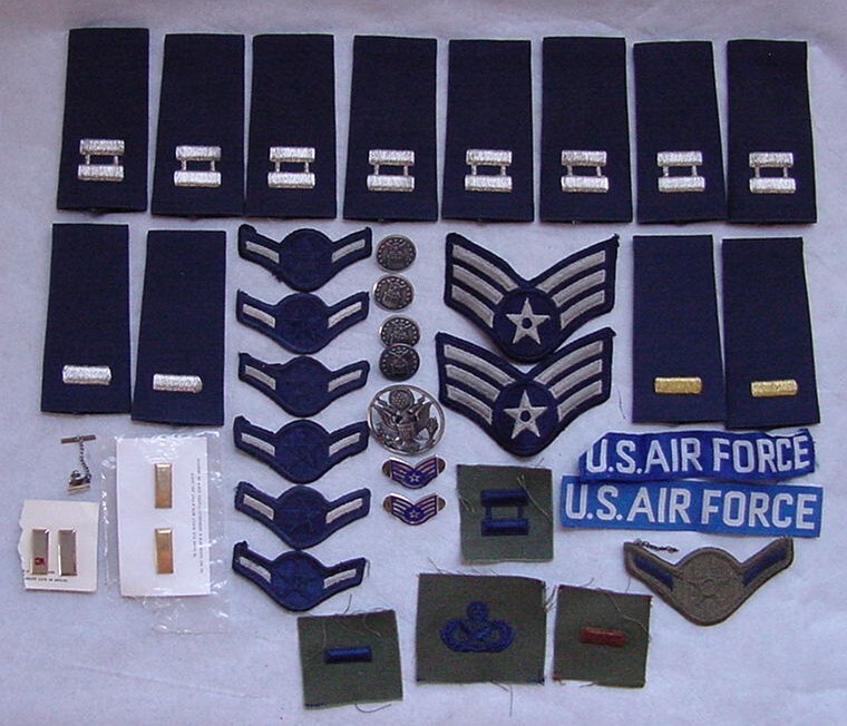 US AIR FORCE MILITARY LOT OF 46 - RANK INSIGNIA, CREST, USAF TAPE ...