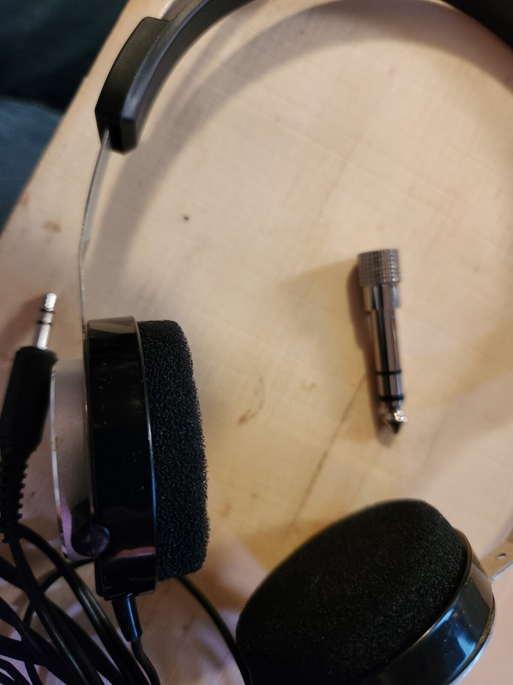 Realistic Nova 45 Headphones Stranger Things MAX With Box And Adapter ...