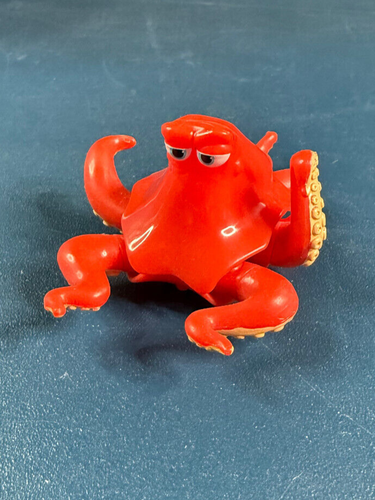 Disney Pixar Finding Dory Nemo Swigglefish Hank Red Octopus Figure ...