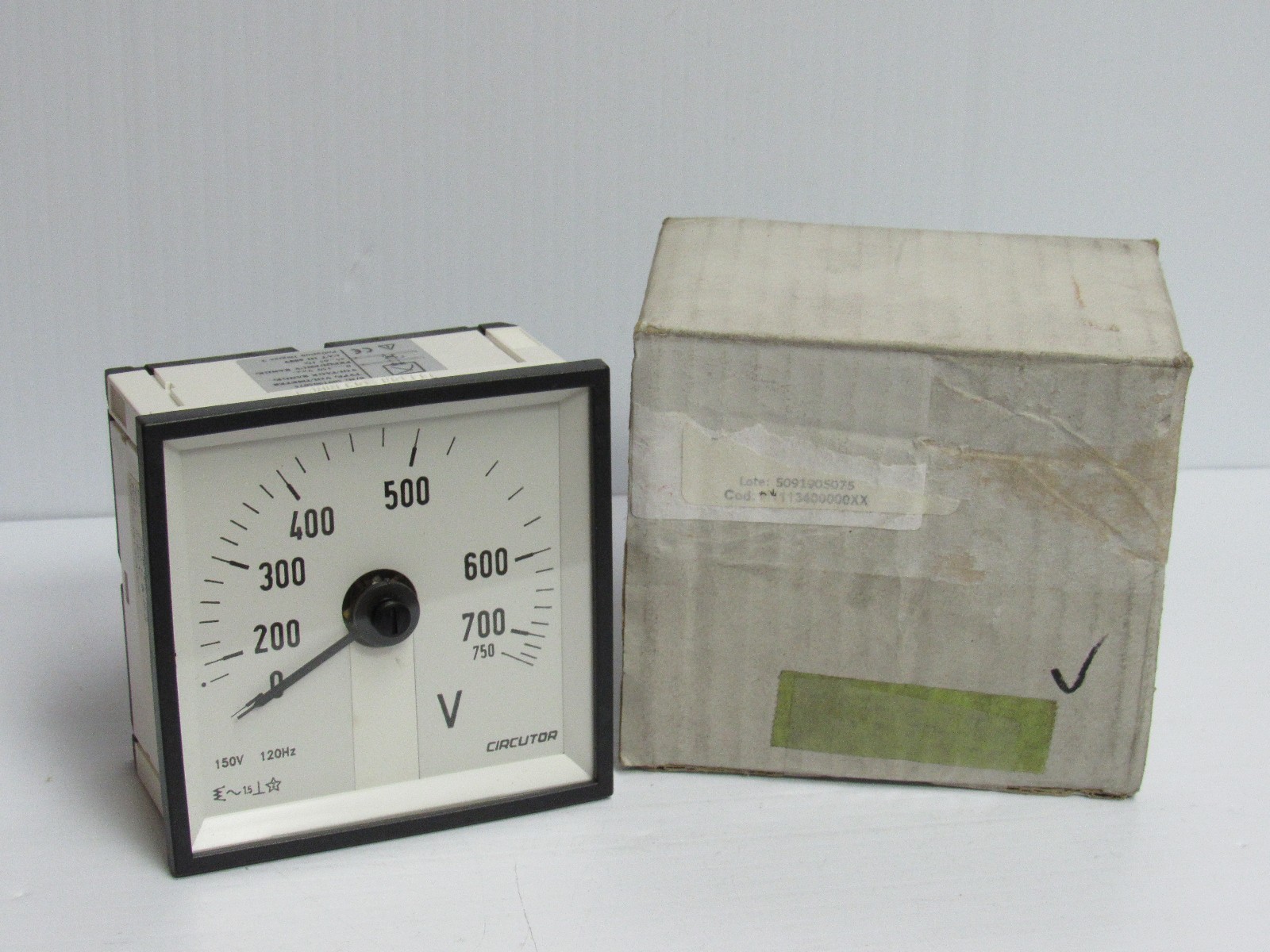 NEW CIRCUTOR VOLTMETER EZC96 EZC96-150V-120HZ 150V 0-750V ...