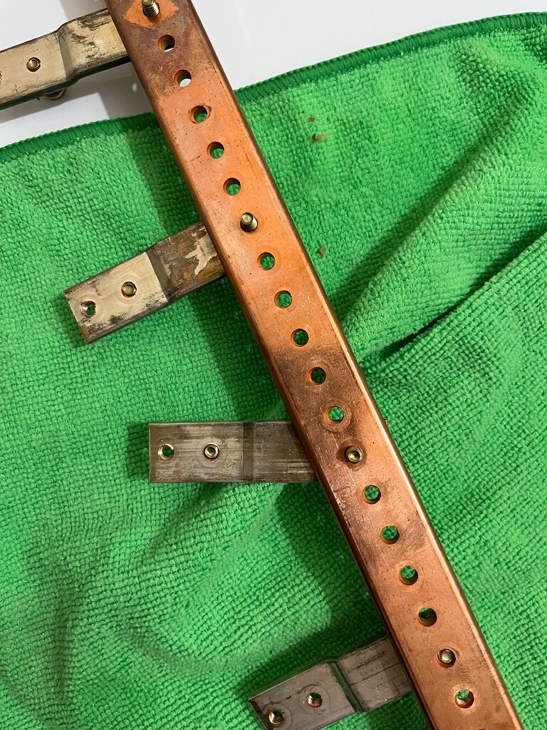 Cooper Horizontal Rack Copper Grounding BAR with Plated Buss bar Busbar ...