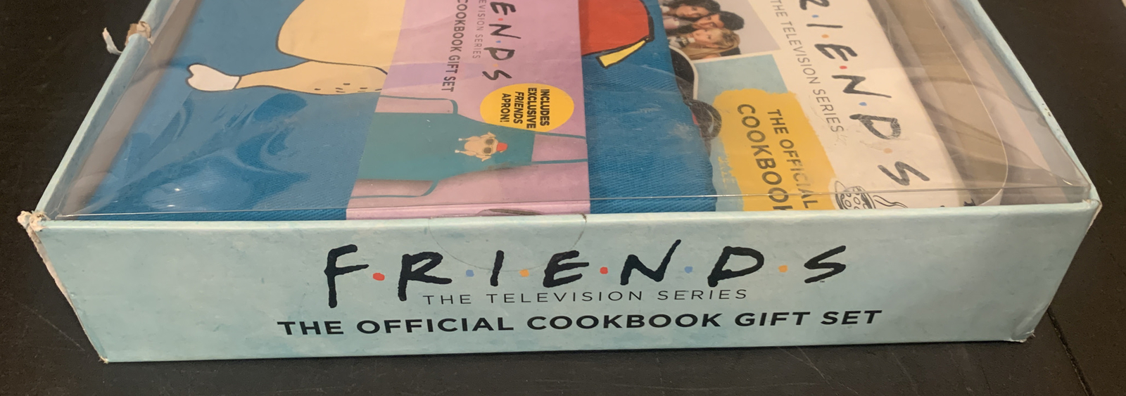 Friends The Official Cookbook Gift Set with Apron | eBay