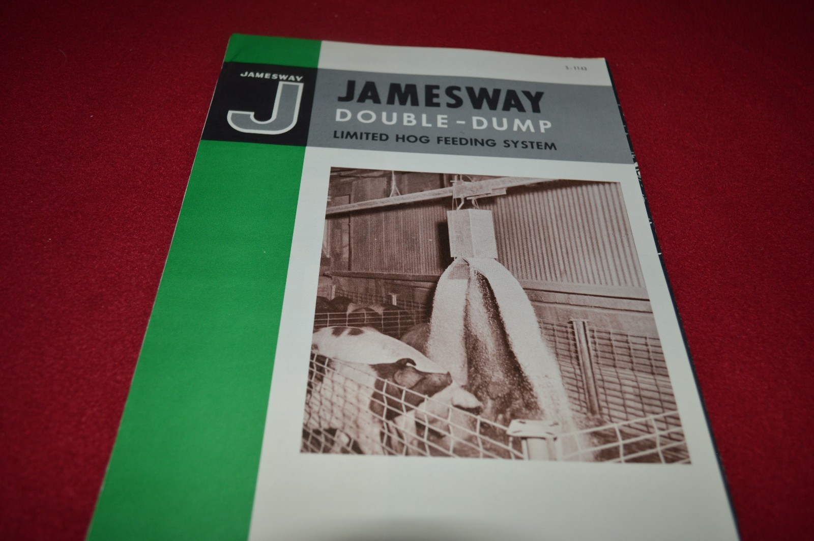 Jamesway Double Dump Hog Feeding System 1963 Dealers Brochure YABE12 | eBay
