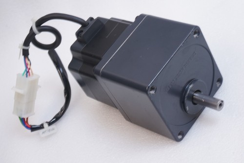 ORIENTAL VEXTA 5-PHANE STEPPING MOTOR PK596AU-TG20 TESTED WORKING FREE ...