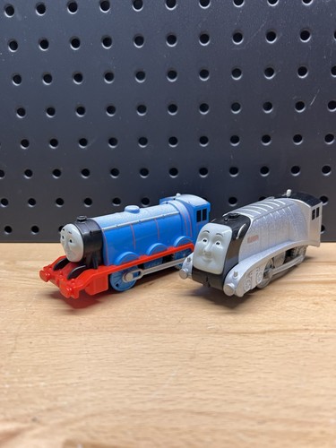 Thomas & Friends Trackmaster Motorized Train Snowy Spencer & Gordon ...