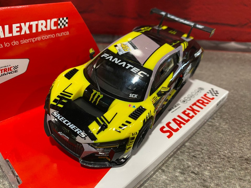 SCX 1/32 Scale Advance Audi R8 LMS - VR46 with lights- E10456X300 New ...