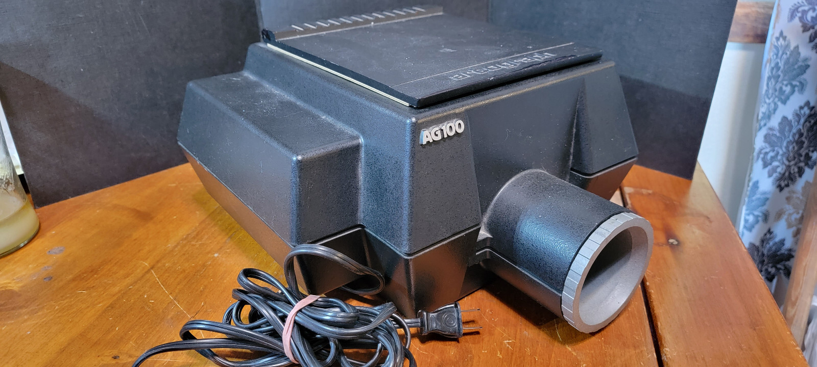 Artograph AG100 Versatile Opaque Art Tracing Enlarger Projector | eBay