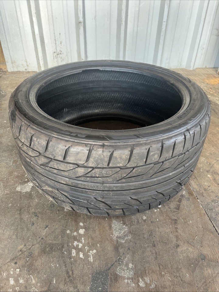 Nitto NT555 G2 285/35ZR20 Tire | eBay