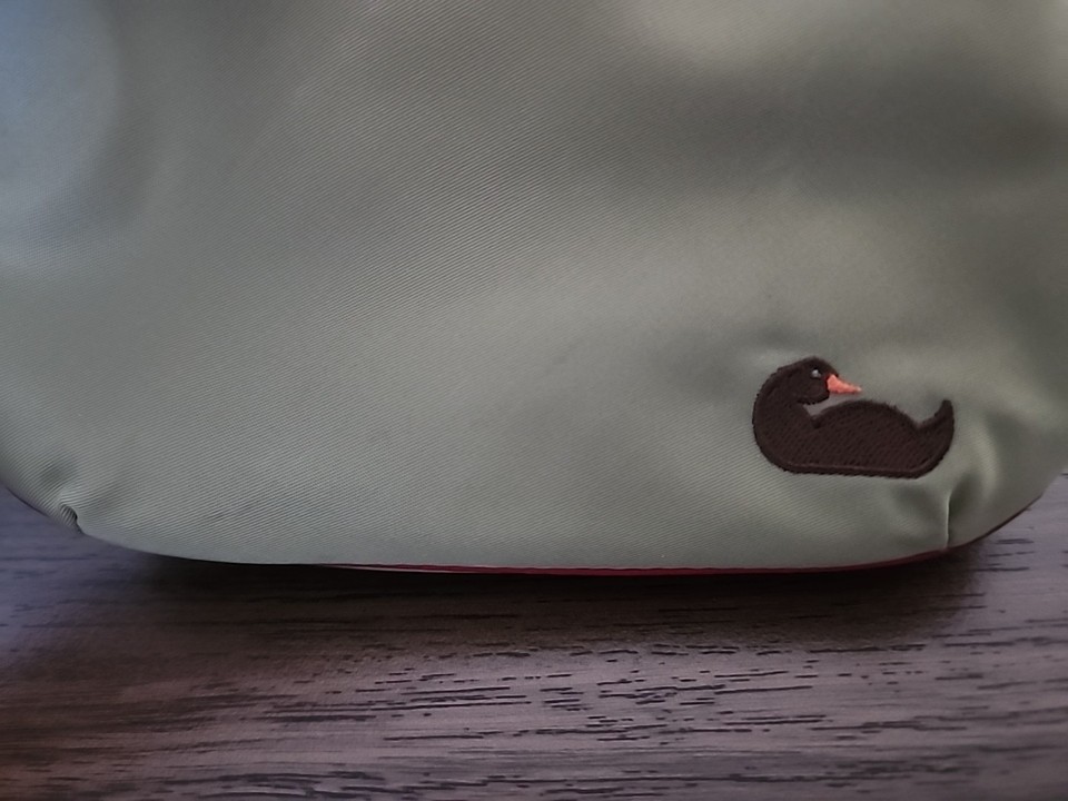 Vintage Dooney & Bourke Olive Green Nylon Kiss Lock Coin Purse ...