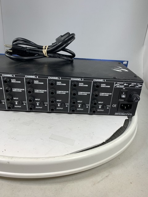 PreSonus ACP88 8 Channel Compressor Limiter Gate Processor for sale ...