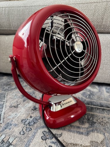 VORNADO - Classic Vintage Fan, Retro Metal Air Circulator - Red - Used ...