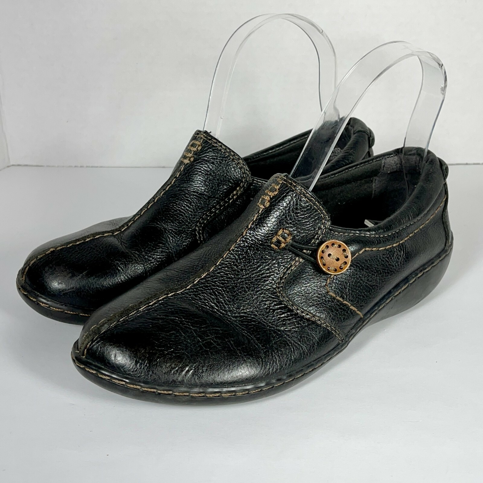 Clarks Collection Black Leather Button Ashland Slip O… - Gem