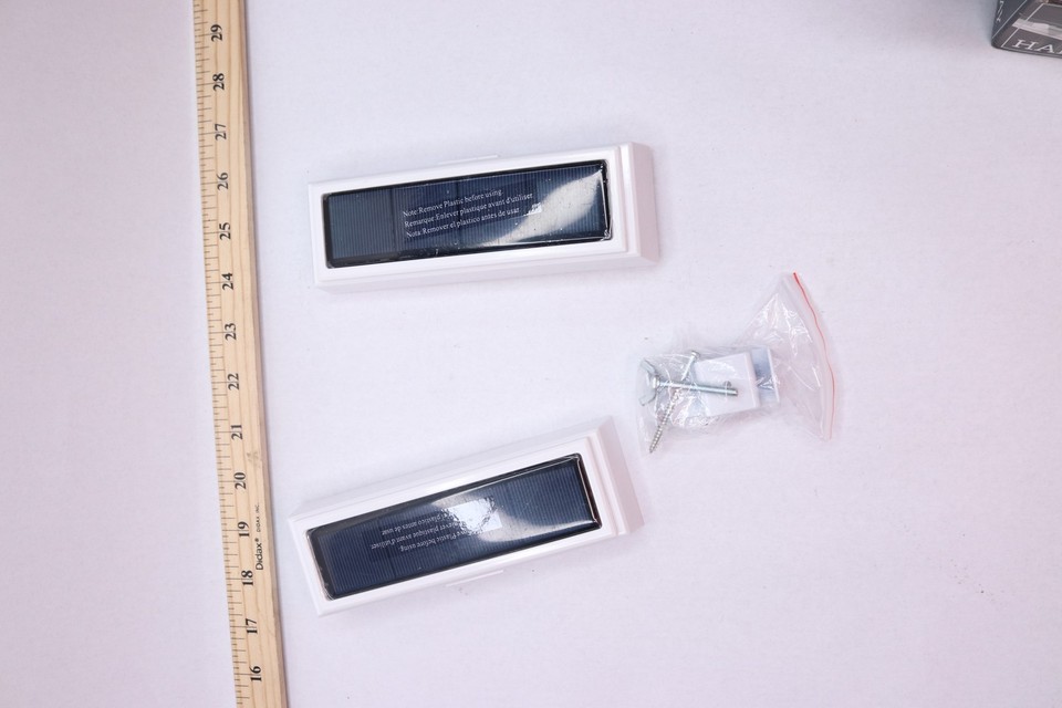 (2-Pk) Hampton Bay LED Solar Landscape Flood Gutter Light 20 Lumens ...