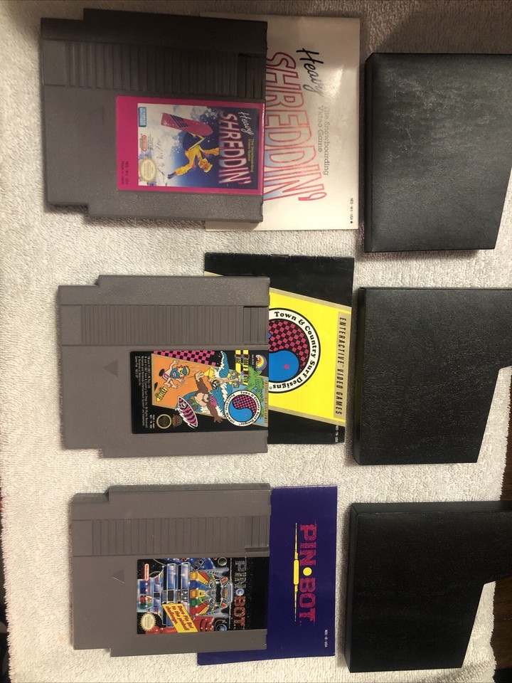 Huge NES 60 Game Lot Sleeves Manuals Nintendo Dr Mario Rambo WWF NFL ...