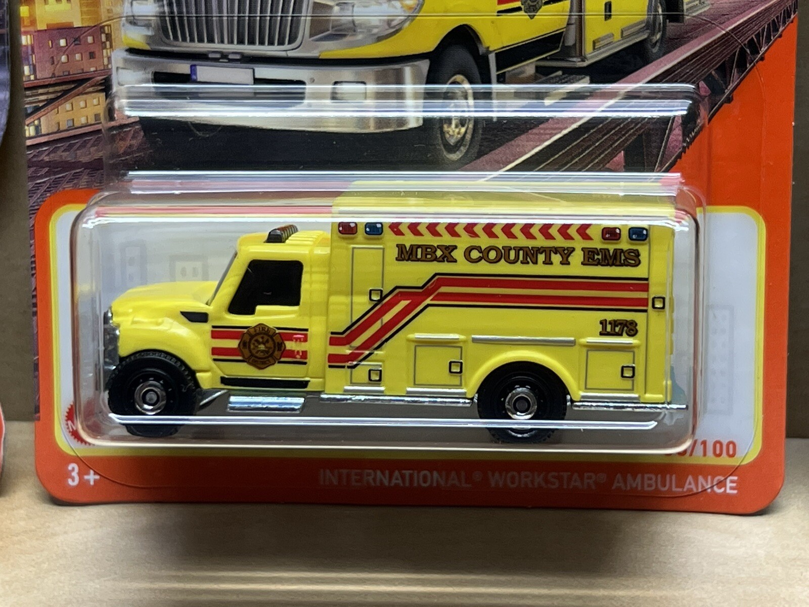 Matchbox Moving Ram Ambulance Red Workstar Yellow El Segundo Police ...