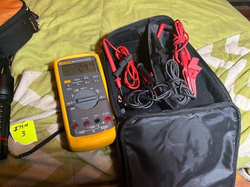 Fluke 87 True RMS Industrial Multimeter w/Yellow Waterproof Dustproof ...