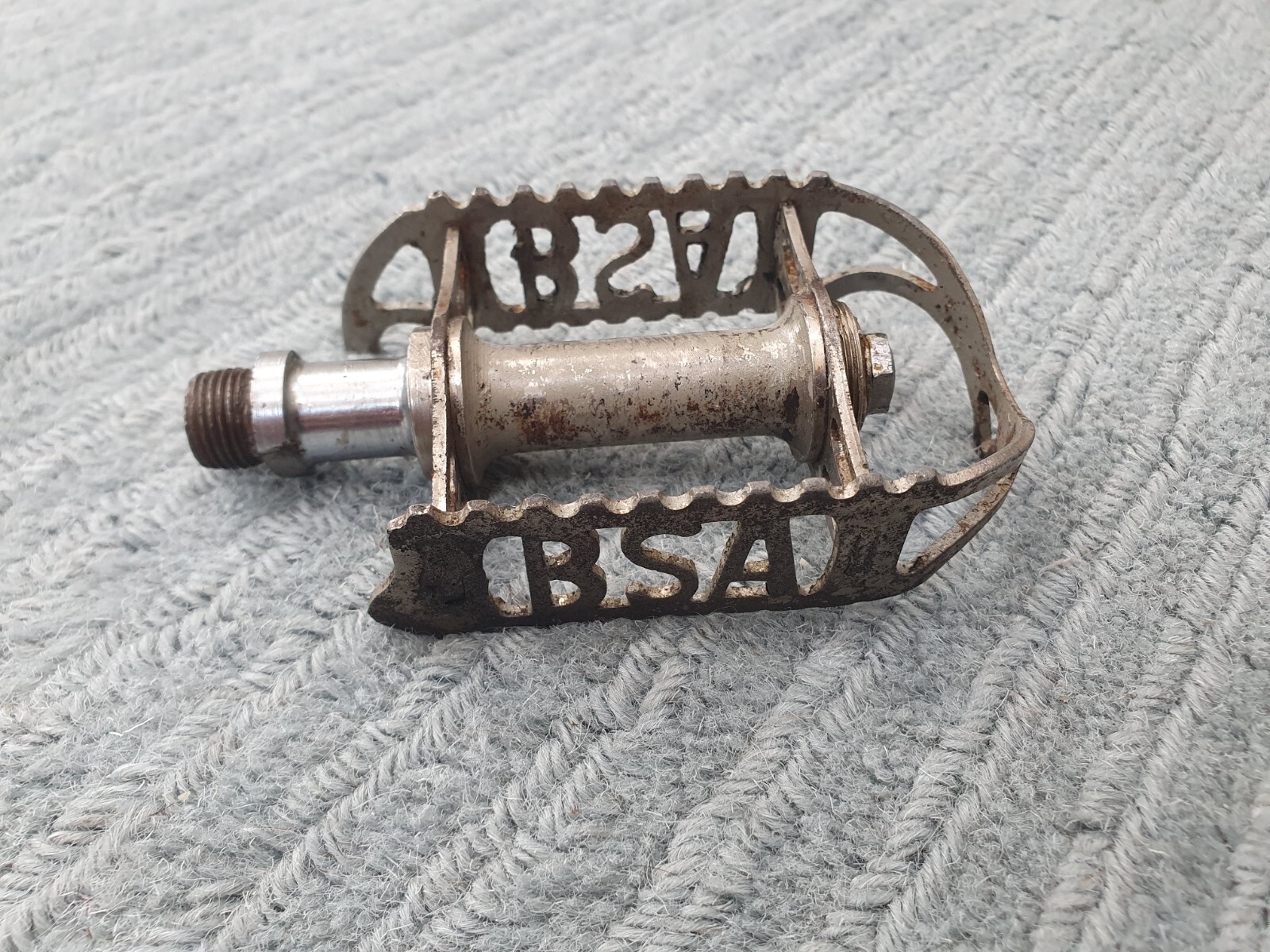 RARE VINTAGE LATE 1930,S BSA LIGHTWEIGHT QUILL RIGHT HAND PEDAL Eroica ...