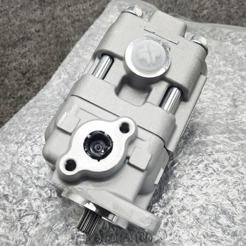 TC050-36440 New hydraulic pump for Kubota L4060 L5740 L6060 MX5100 ...