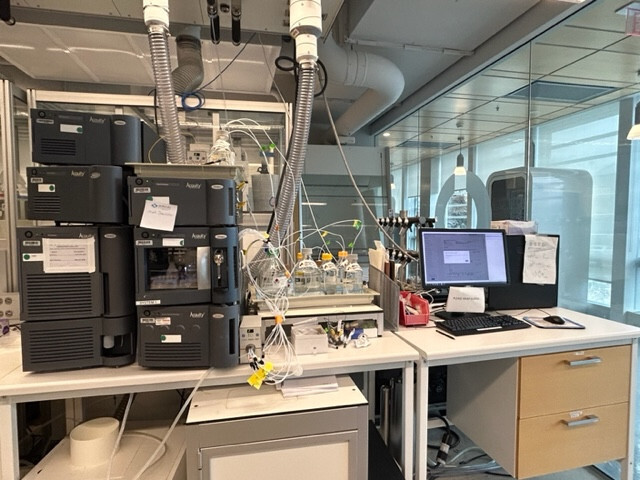 ** UPLC ** LCMS WATERS ACQUITY SQD, PDA, ELS **FINANCING AVAILABLE ...