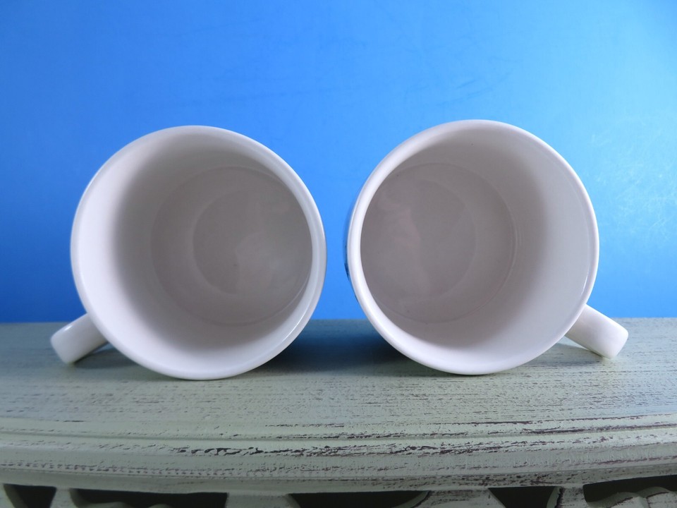 Oneida Casual Settings Rare Mugs Pair Grapevine Stoneware 9 Ounce Short ...