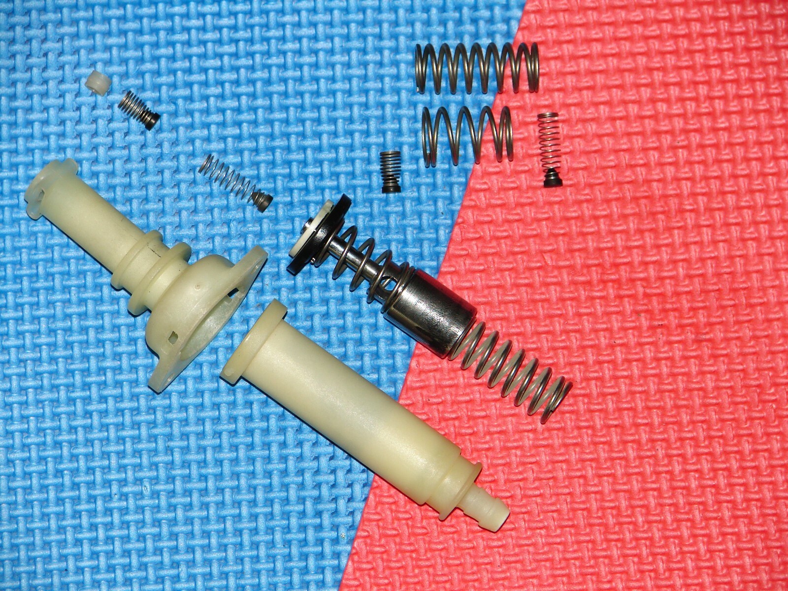 Sysko Pumpen Reparaturset Federn für Jura Nivona Miele Rotel Bitte ...