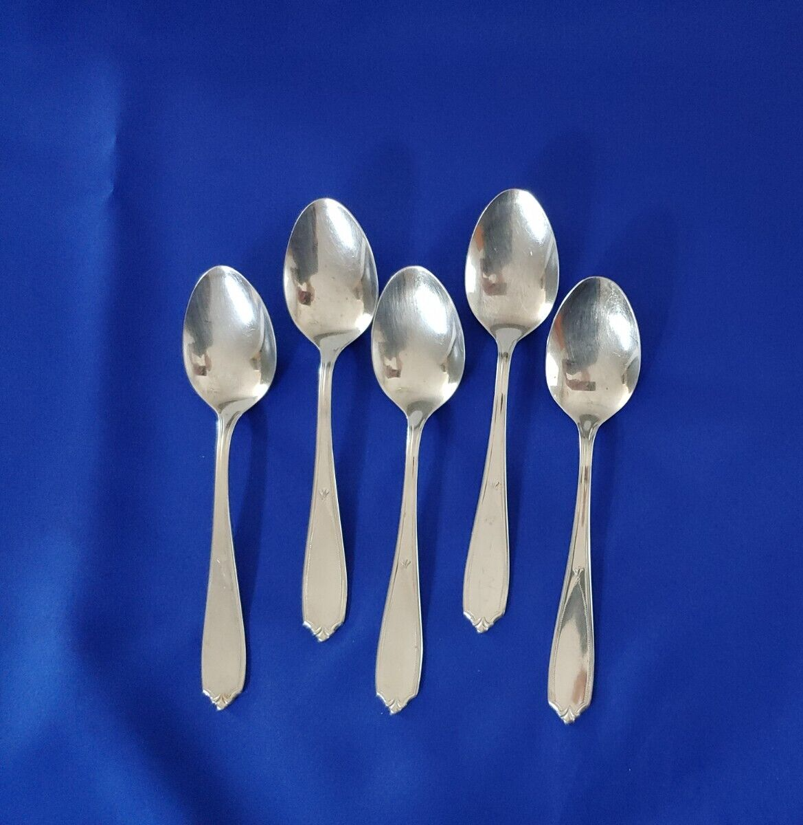 Farberware Indonesia Casselberry Stainless Flatware 5 Oval Soup Spoons ...