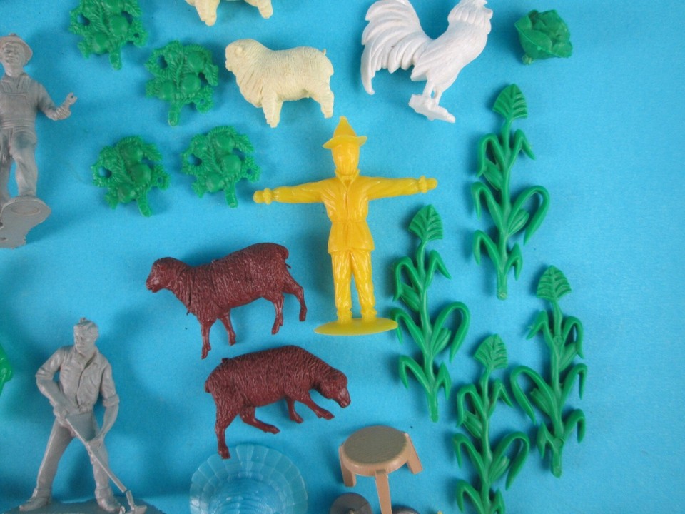 Vintage Plastic Farm Animals Mix Lot~Cows Ducks Sheep Goats Birds Marx ...